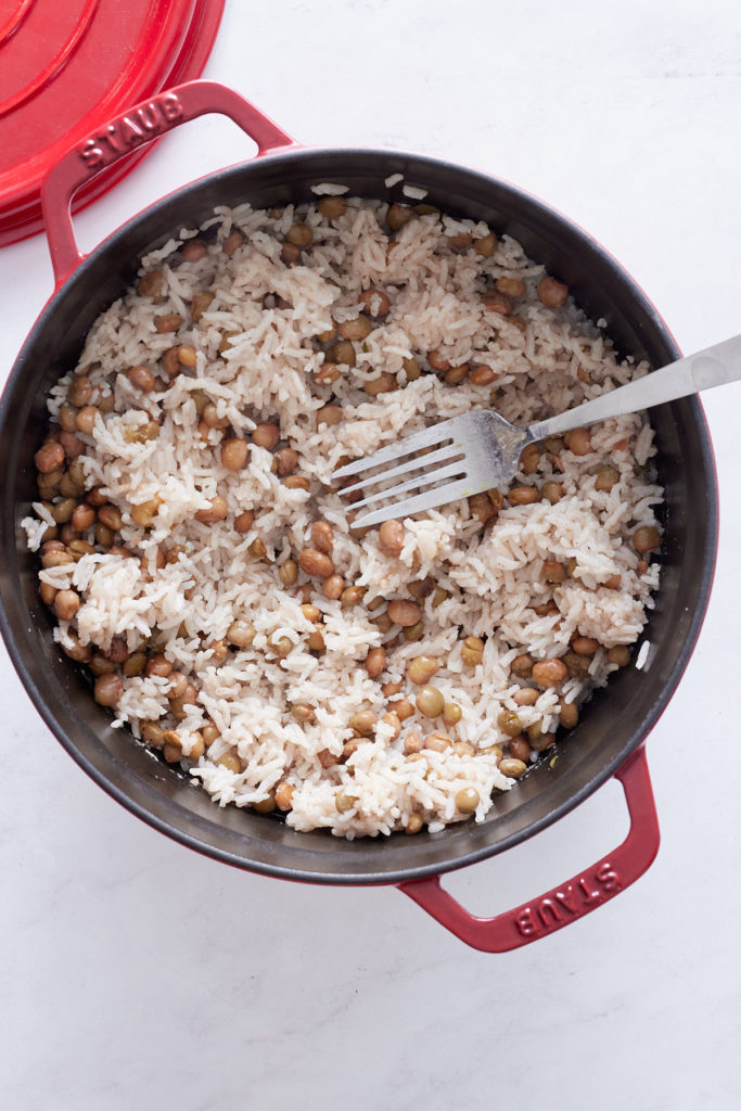Jamaican Gungo Peas and Rice - blackpeoplesrecipes.com