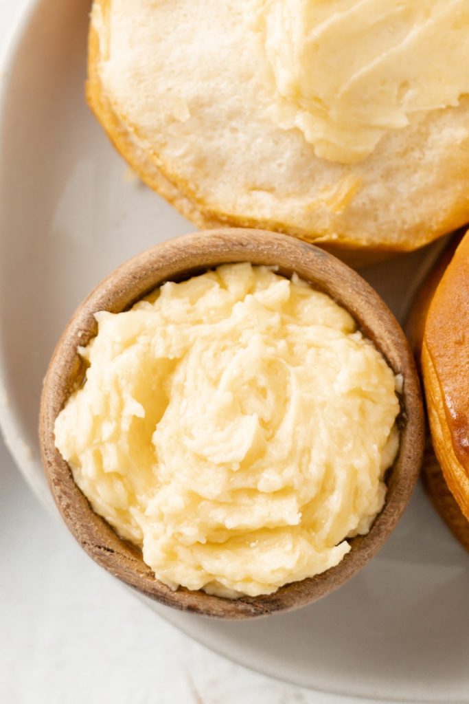 Whipped Honey Butter Recipe - blackpeoplesrecipes.com