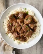 Crockpot Beef Tips & Rice - blackpeoplesrecipes.com