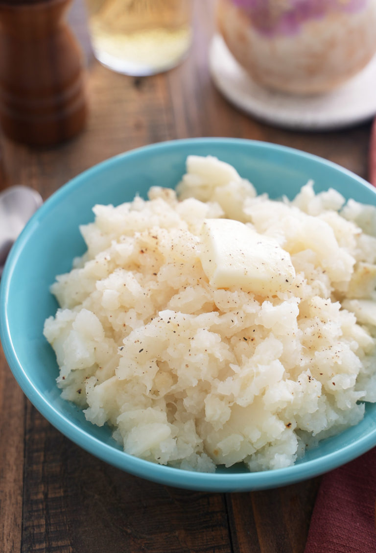 Classic Mashed Turnips - blackpeoplesrecipes.com