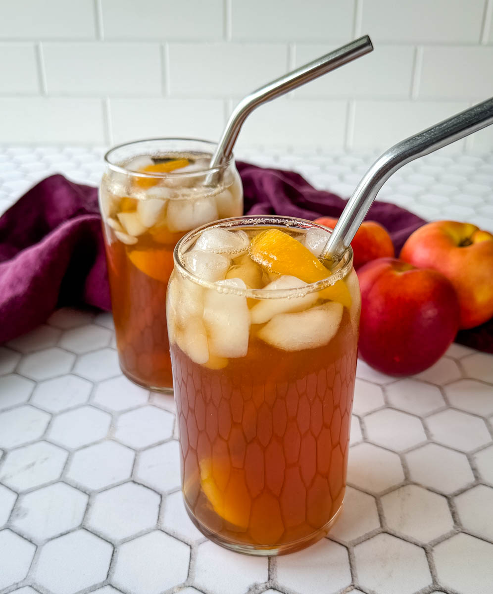 Southern Peach Tea - blackpeoplesrecipes.com